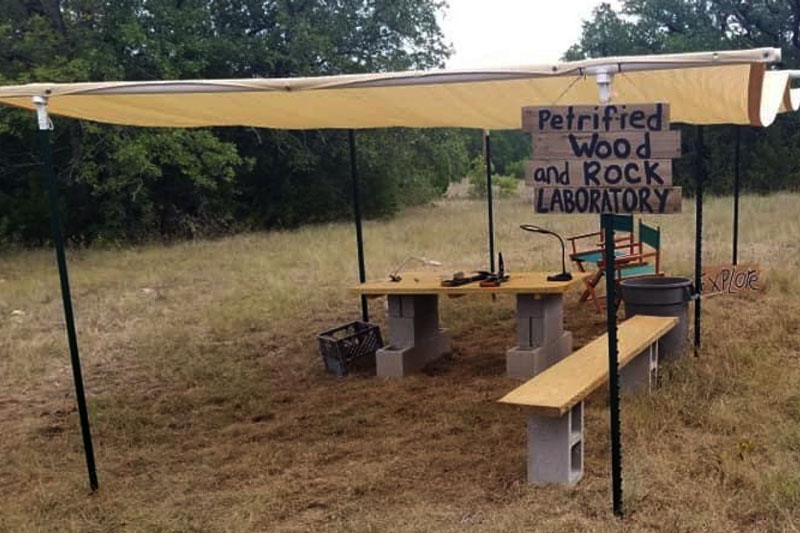 Petrified Wood Laboratory - Fullers Folly River Ranch